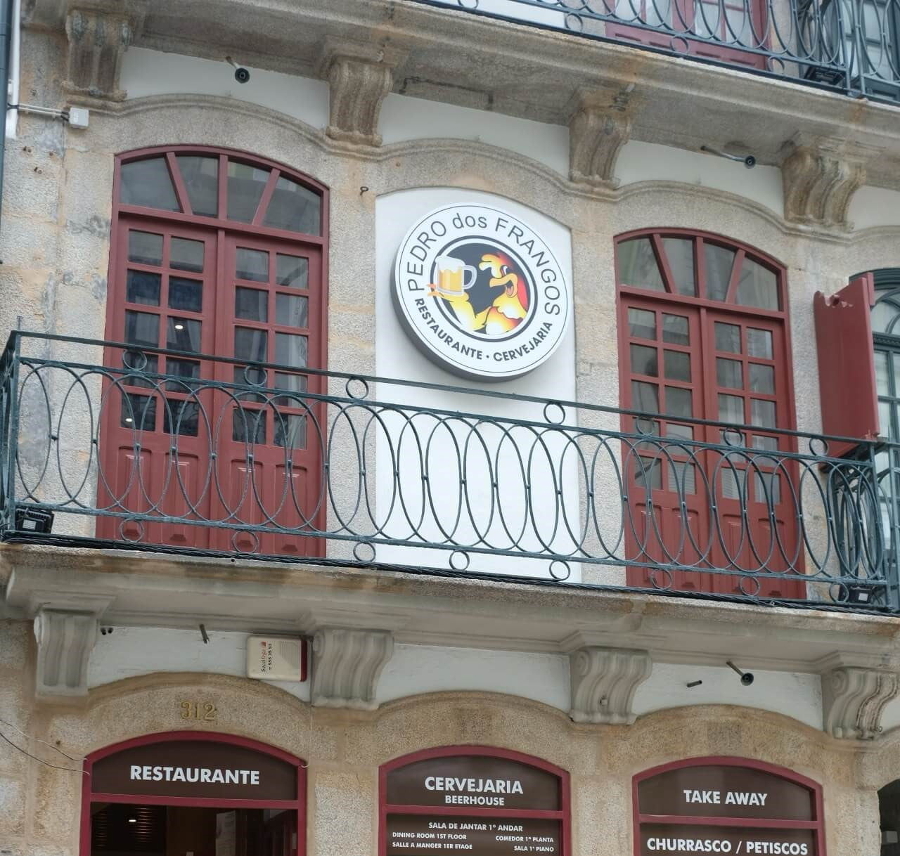 Pedro Dos Frangos | Eat Porto